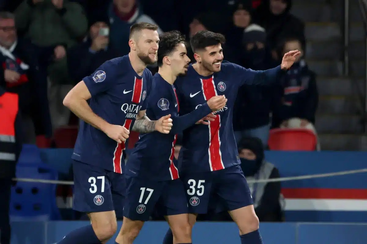 En medio de su remontada europea, el PSG pasa por la Ligue 1 ante el ...