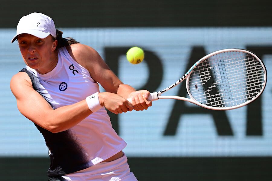 Świątek se venga de Zheng camino a semifinales de Indian Wells - La Razón