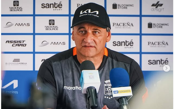 Carlos Bustos, nuevo DT de The Strongest para la temporada 2025 - La Razón