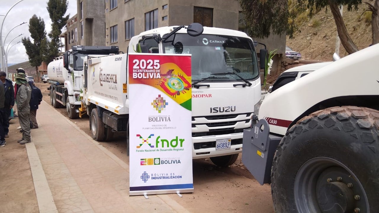 Alcaldías y gobernaciones pueden reprogramar o condonar interés de préstamos con el FNDR - La Razón