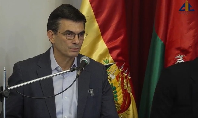 Paz aclara que candidatos no tienen facultad para negociar créditos