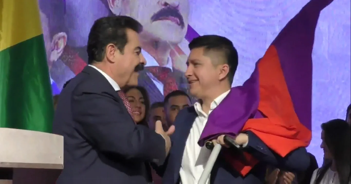 Reyes Villa oficializa a Medrano como su acompañante de fórmula - La Razón