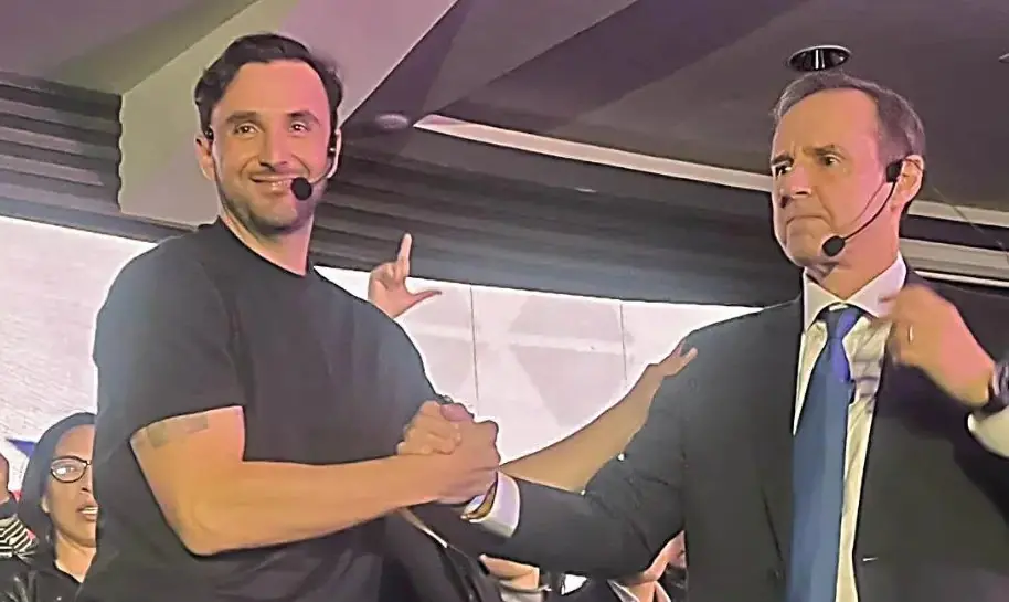 Tuto niega que Juan Pablo Velasco haya difundido mensajes racistas en X - La Razón