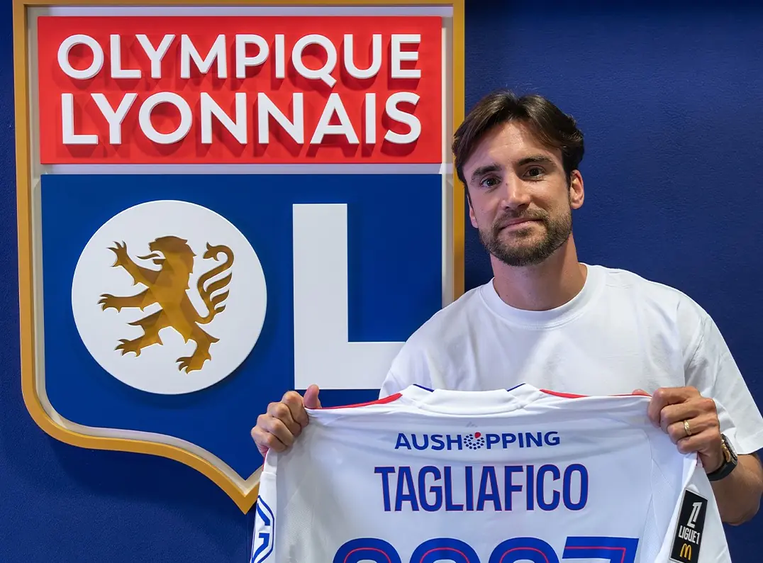 El argentino Tagliafico renueva con el Lyon hasta 2027 - La Razón