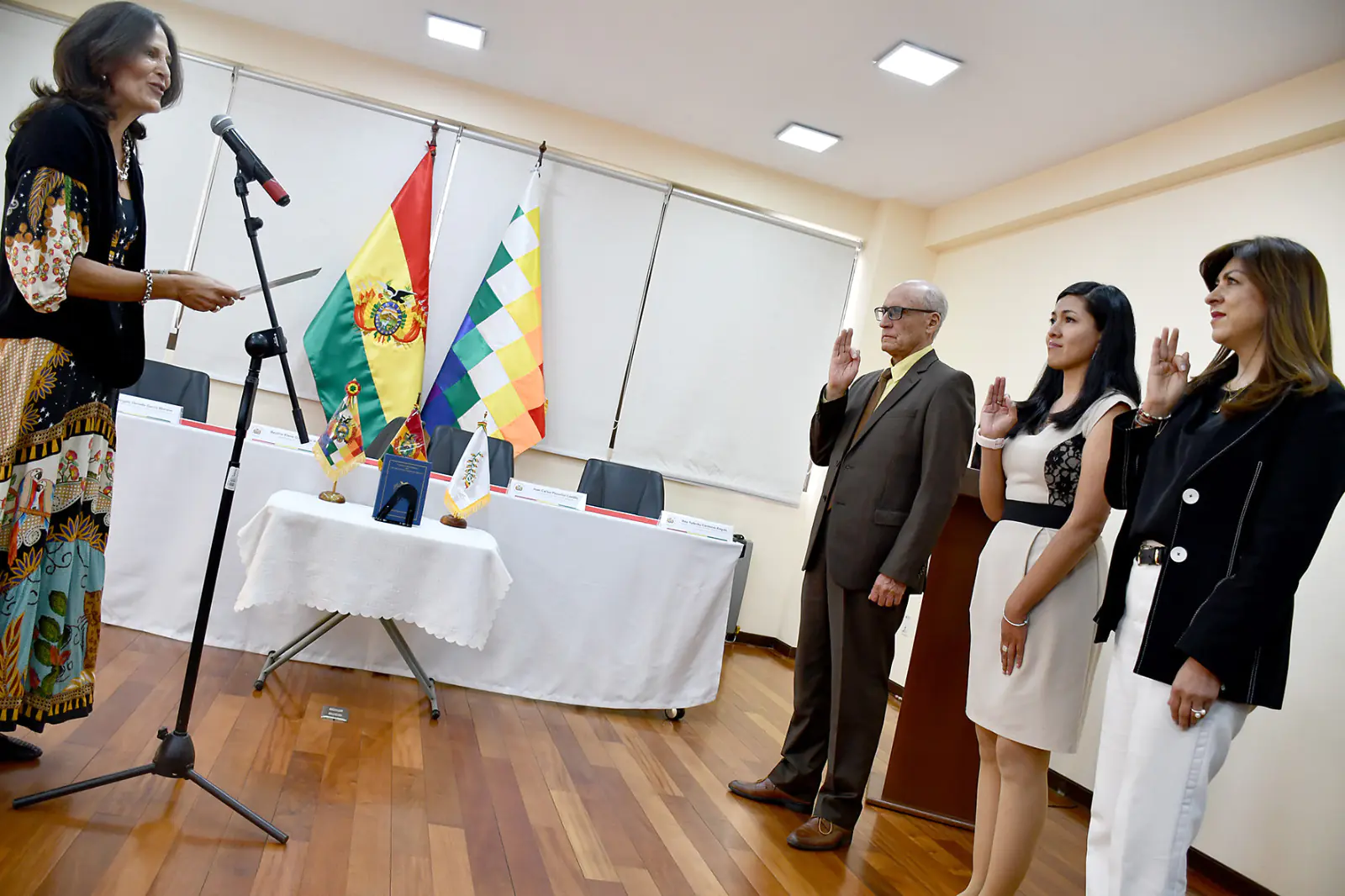 Carlos Pimentel, Ángela García y Ana Cárdenas asumen como viceministros ...
