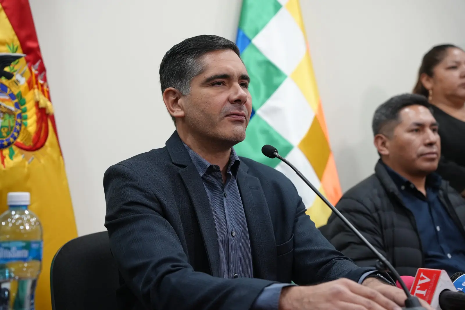 Ministro Justiniano garantiza seguridad alimentaria y mercado interno ...