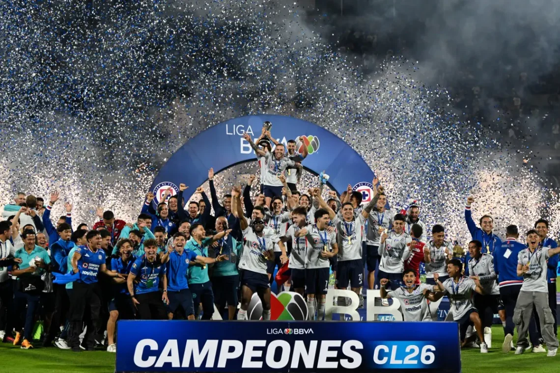 Cruz Azul gana la décima con Rotondi héroe y es campeón en México - La ...