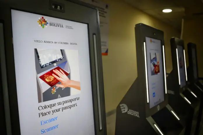 Control migratorio digital evitará salida de exautoridades